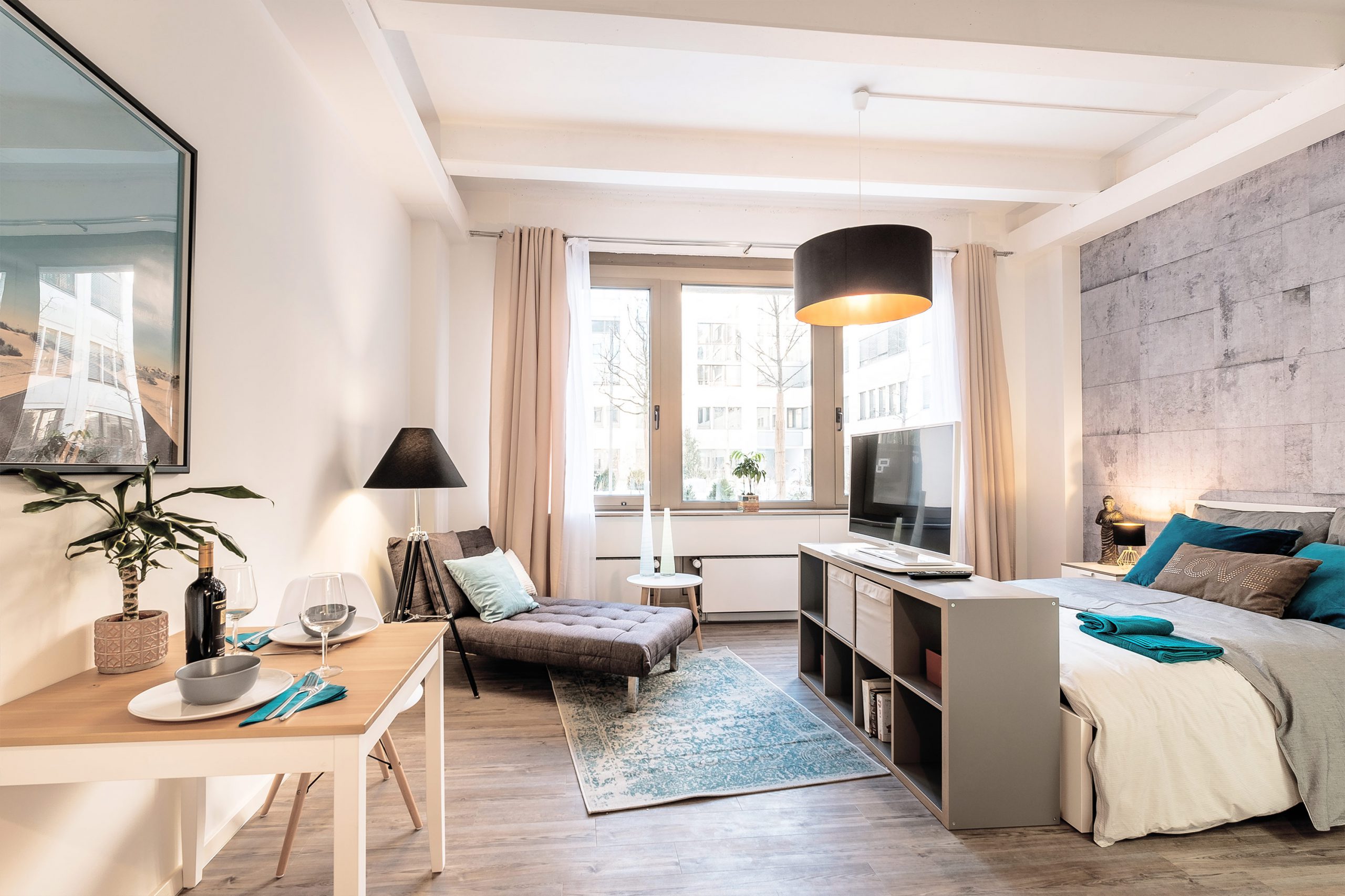 apartment - Easy Street